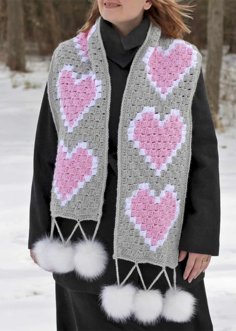 Heart C2C Scarf Free Crochet Pattern - Nana's Crafty Home